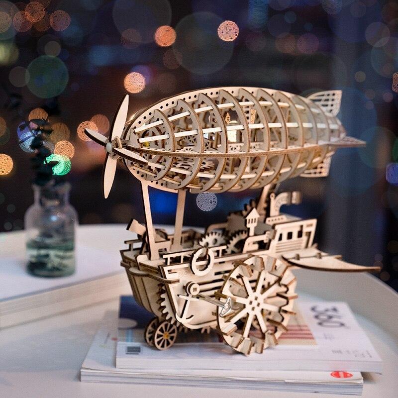 Steampunk Spaceship Model